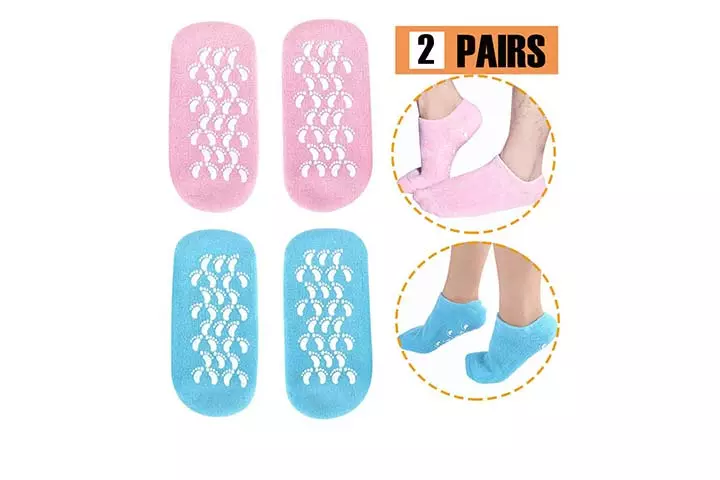 15 Best Moisturizing Socks To Buy In 2022