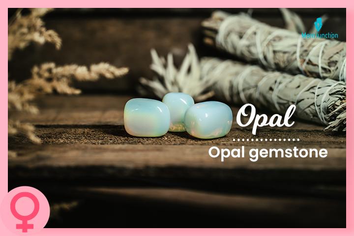 200+ Classic And Sassy Old Lady Names For Baby Girls | MomJunction